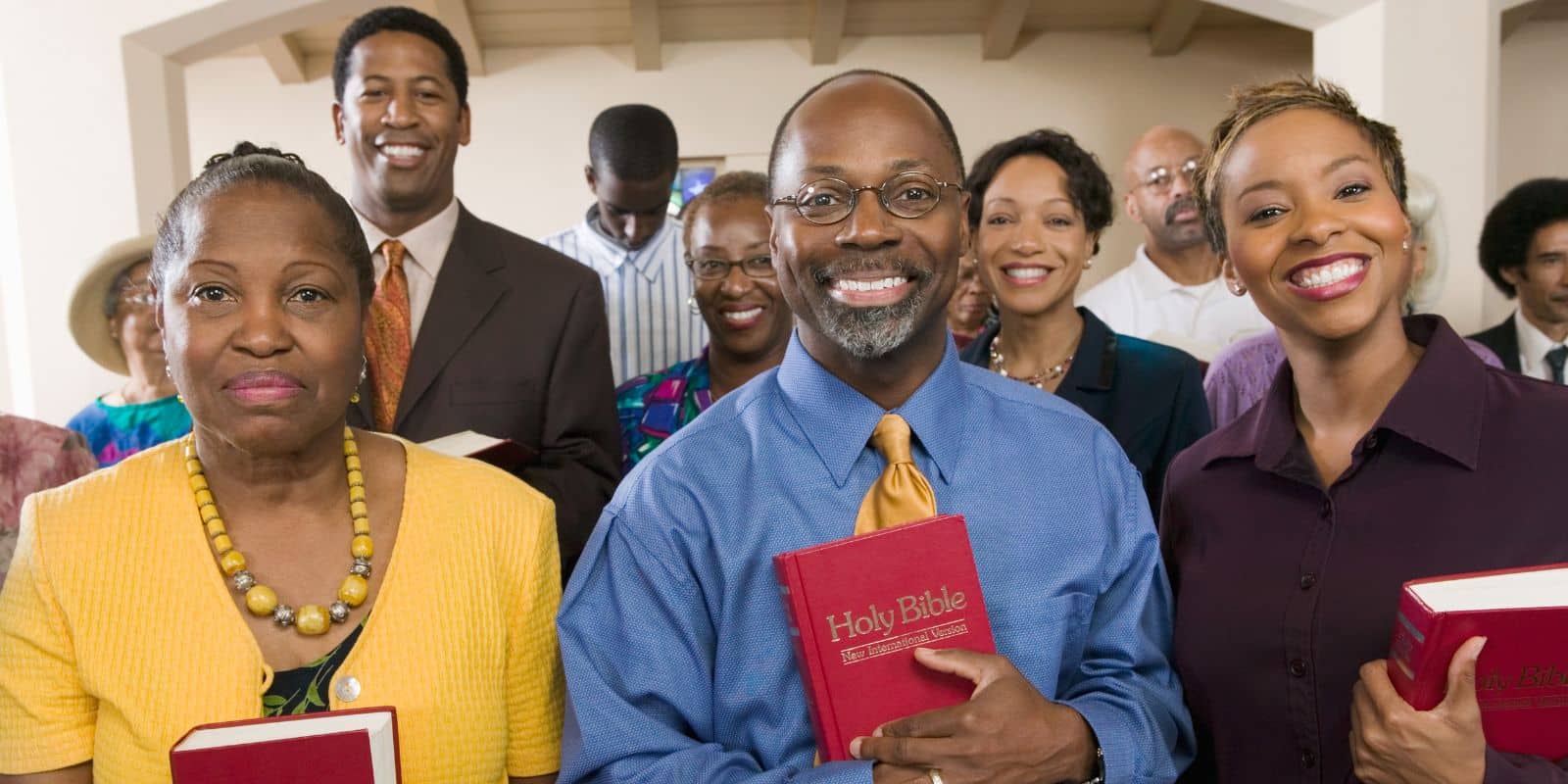 5 Tips to Follow Up With Church Visitors - Smart Church Management